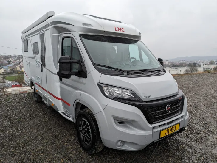 LMC Cruiser V 646 G Autmatik I -Paket-625 als Teilintegriert in ...