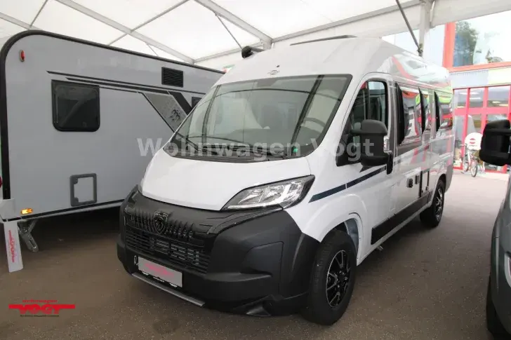 Carado Camper Van CV 540 Entry als Campervan in Saarbrücken bei ...